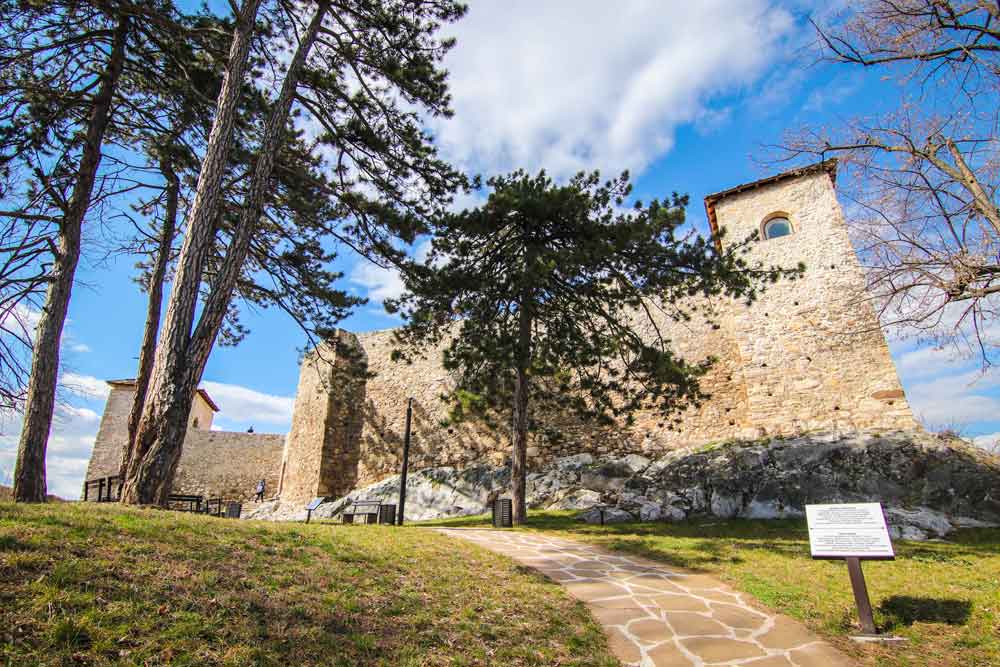 Pirot i Pirotski okrug - Hotel Happy Dimitrovgrad Vaš vodič